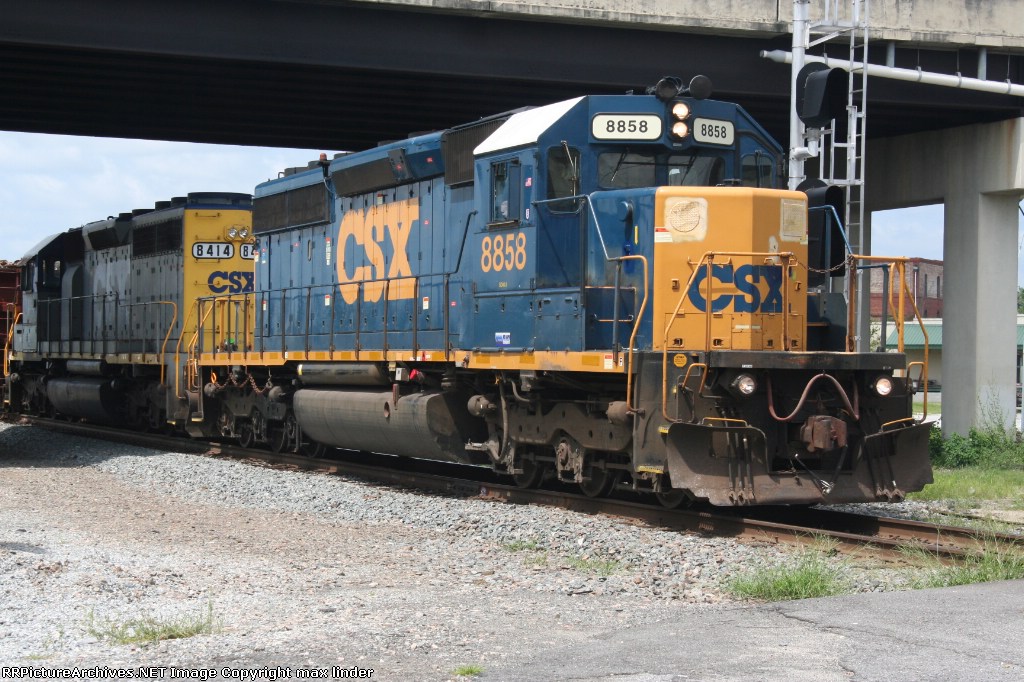 CSX 8858